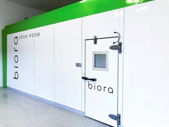 Built-In Walk-In Plant Grow Chambers - Biora